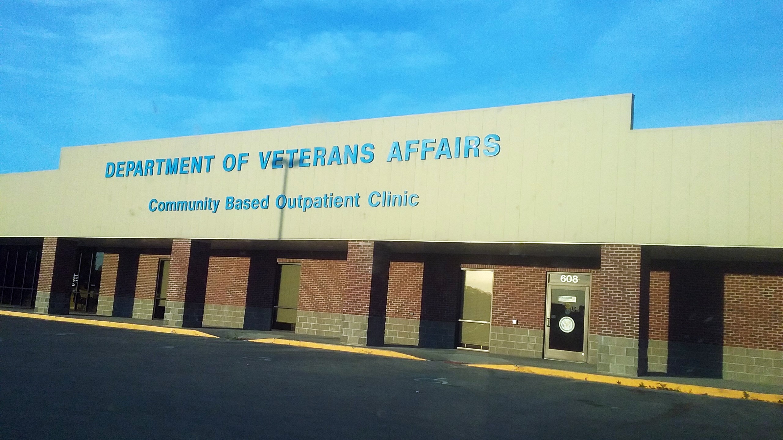 Alcohol & Drug Rehabs in Harrisburg, Illinois