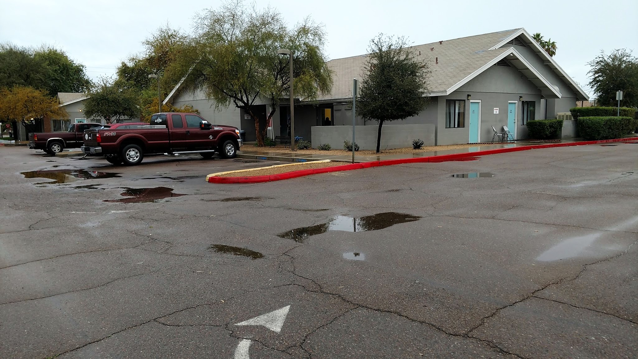 Crossroads West for Men in Phoenix, AZ | Addictions.com