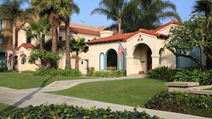 Alcohol & Drug Rehabs in Long Beach, California