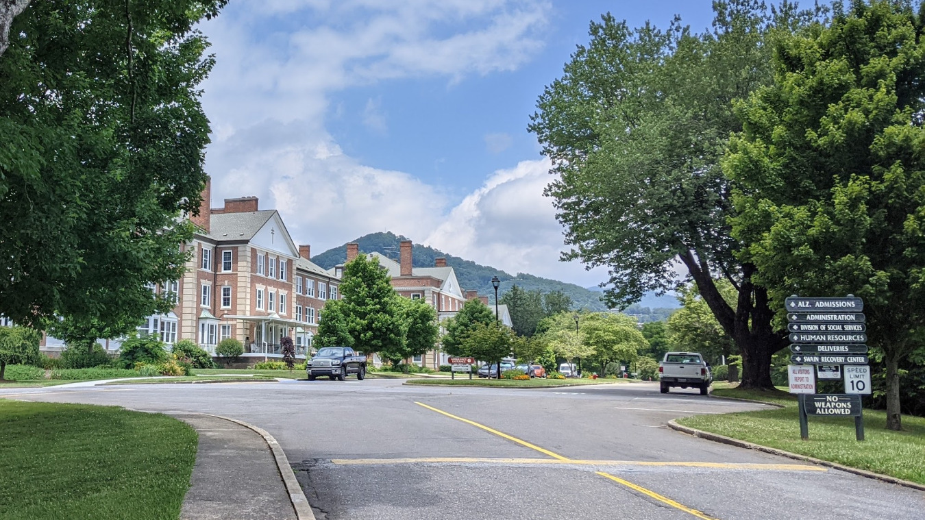 Alcohol & Drug Rehabs in Black Mountain, North Carolina