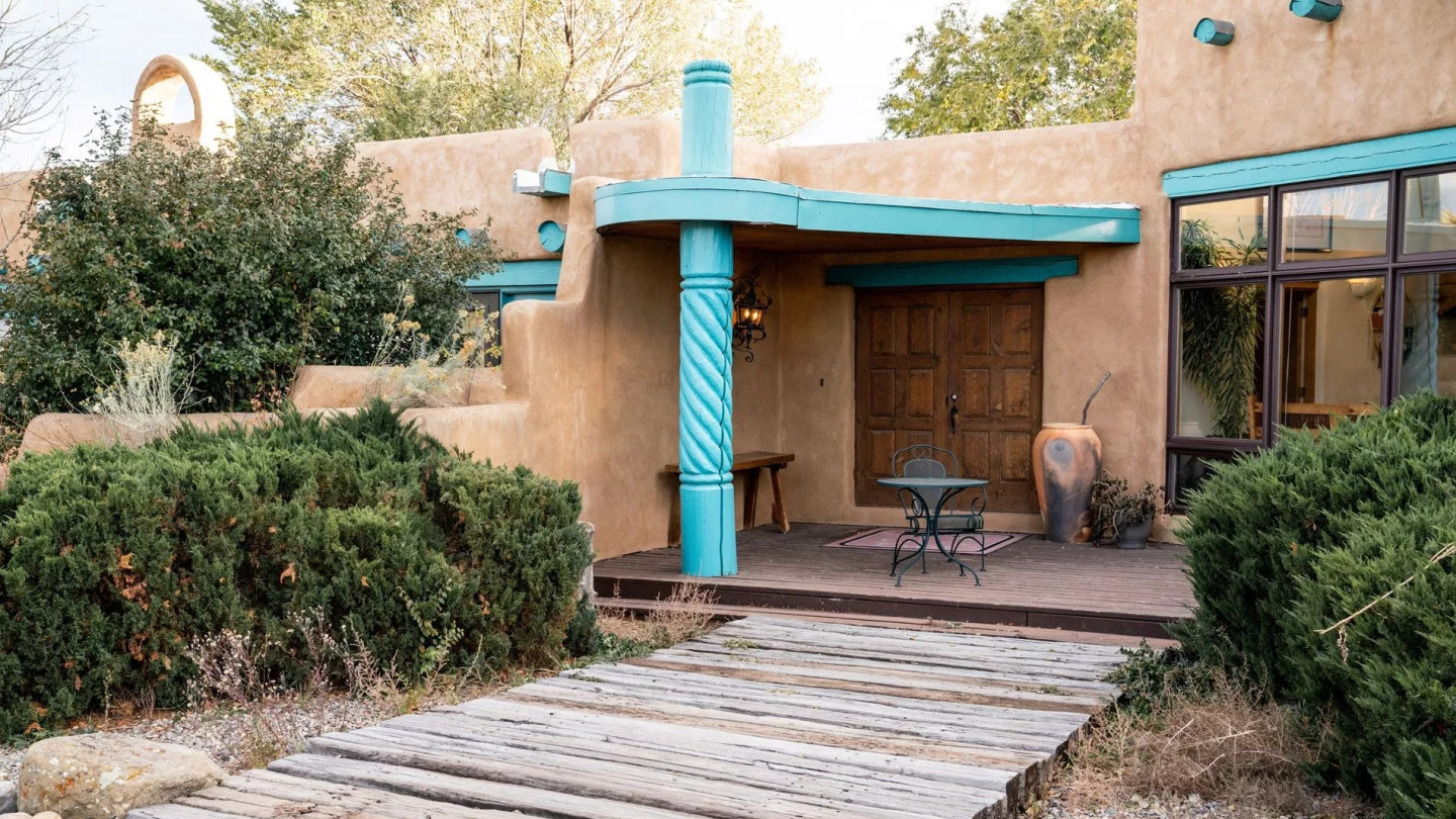 Shadow Mountain Recovery at Taos in Taos, NM | Addictions.com